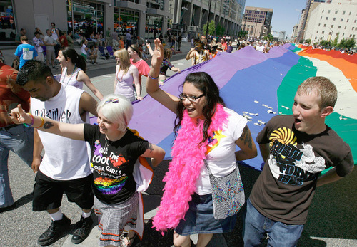 Pride Parade in SLC draws throng - The Salt Lake Tribune