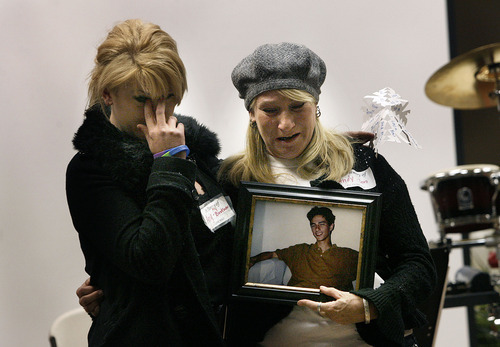 Suicide survivors share experiences, support - The Salt Lake Tribune