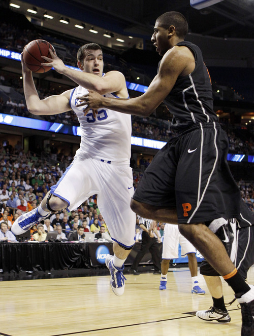 NCAAs live: BYU, Wisconsin win in Southeast - The Salt Lake Tribune