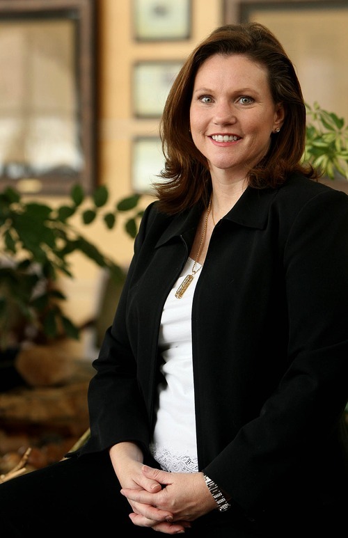 Mayor's fresh approach works for Syracuse - The Salt Lake Tribune