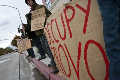 Occupy Provo protesters picket Zions Bank - The Salt Lake Tribune