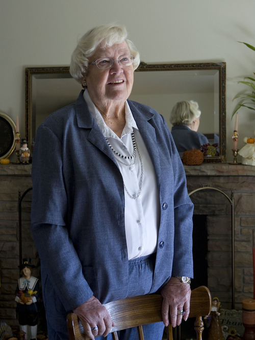 Utahns still feeling effects of Wall Street meltdown - The Salt Lake ...