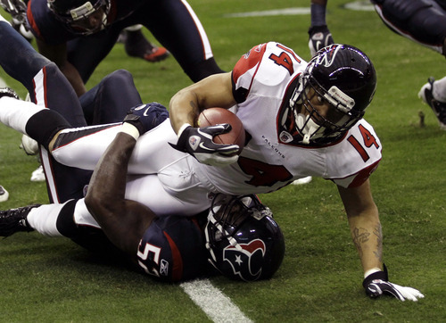 Texans beat Falcons for sixth straight win, 17-10 - The Salt Lake Tribune