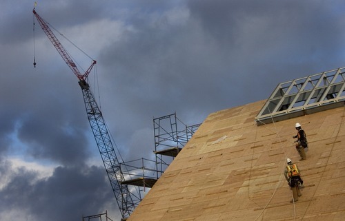 Crews top off giant Scheels store in Sandy - The Salt Lake Tribune