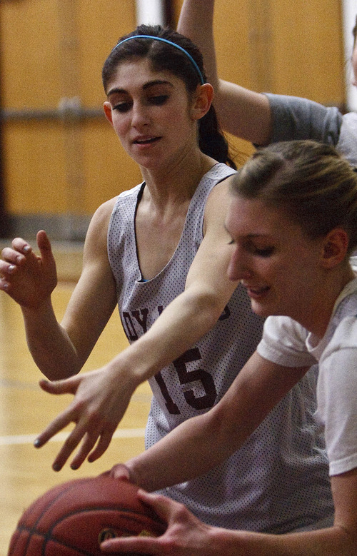 Girls' basketball: ICS hopes to get to tournament via Jen Eyre's 3 ...