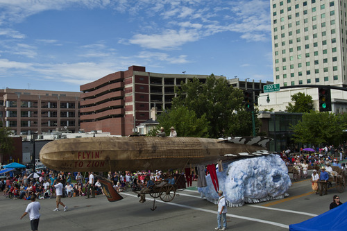 From an ice cream float to a volcano, Days of '47 parade a hit - The ...
