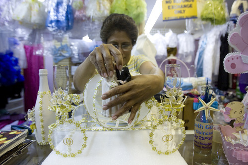 Exploring West Valley's swap meets - The Salt Lake Tribune