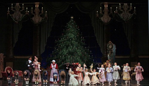 Standout performances bring new life to Nutcracker - The Salt Lake Tribune