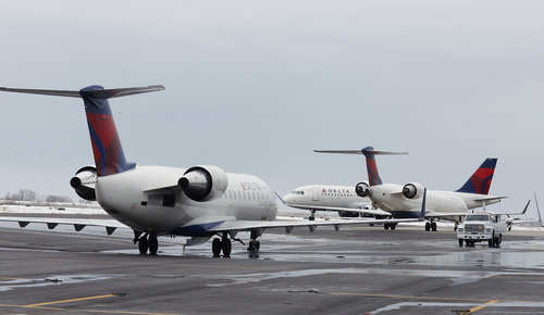 Bad weather diverts Utah Delta, SkyWest flights to Provo - The Salt ...
