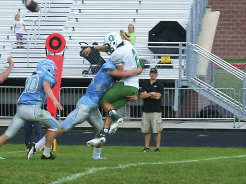 Multi-talented Porter Gustin weighs 34 D-I offers, including Utah State ...