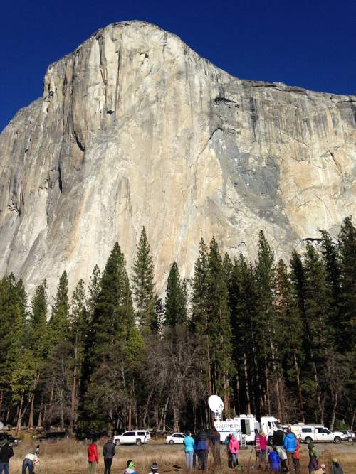 Pair first to free climb Yosemite's 3,000-foot vertical rock wall - The ...