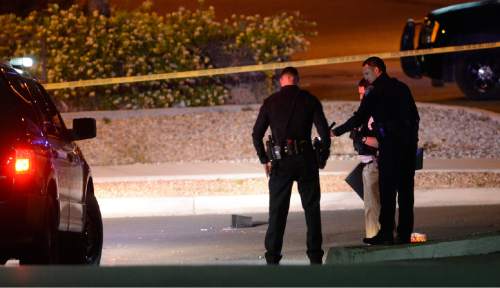 Police officer shot dead in New Mexico; gang member in custody - The ...