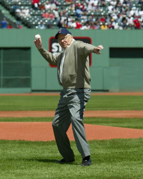 For late Mormon apostle L. Tom Perry, Fenway Park was a slice of heaven ...