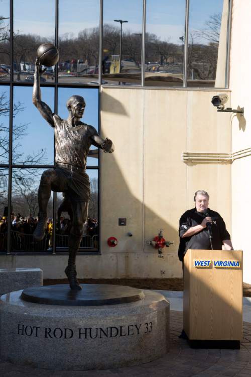 West Virginia dedicates statue to former Jazz broadcaster 'Hot Rod ...