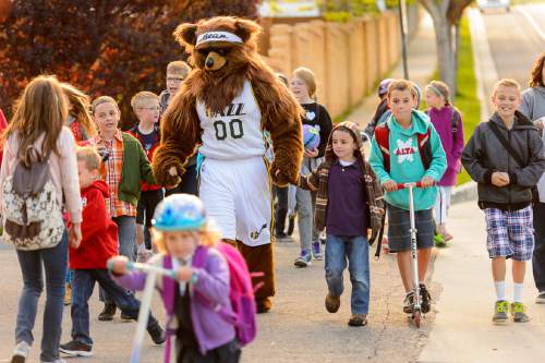 Jazz Bear works with UDOT to promote walking to school - The Salt Lake ...