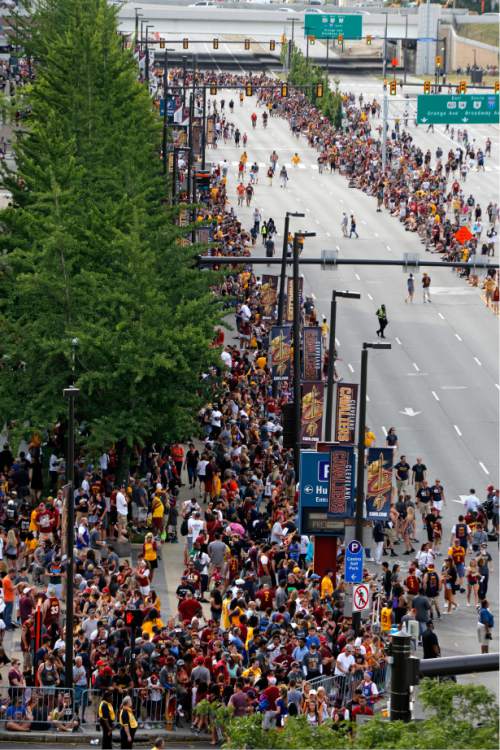NBA: Massive crowd swarms Cleveland for Cavs' NBA title parade - The ...