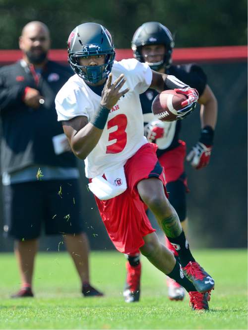 Utah football: Utes quarterback battle picks up where spring left off ...