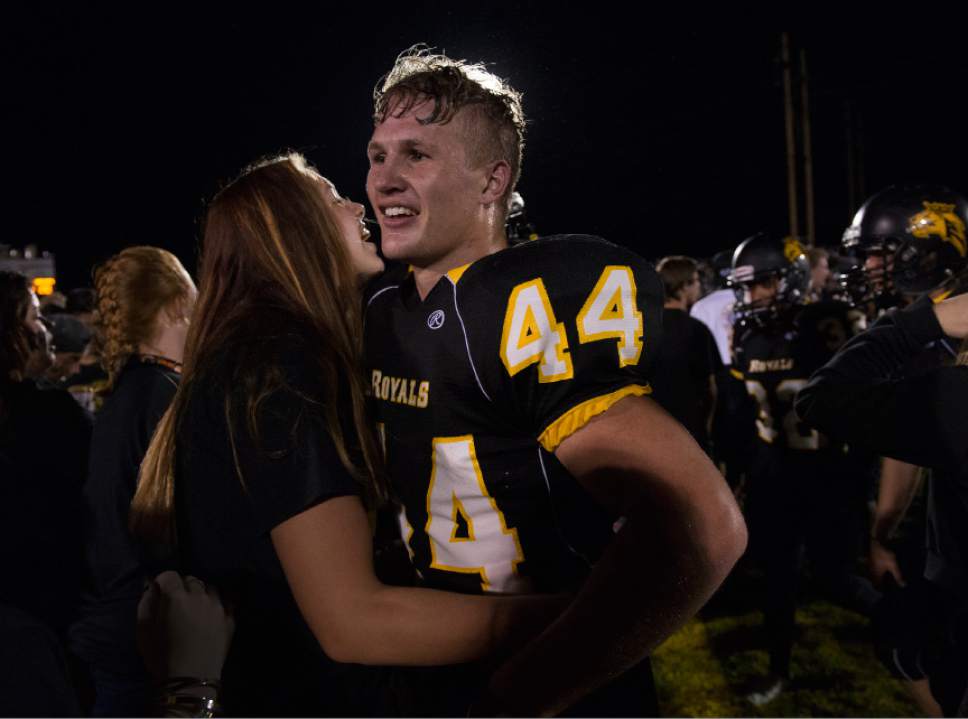 Prep football: Homecoming work not a Royal pain (with video) - The Salt ...