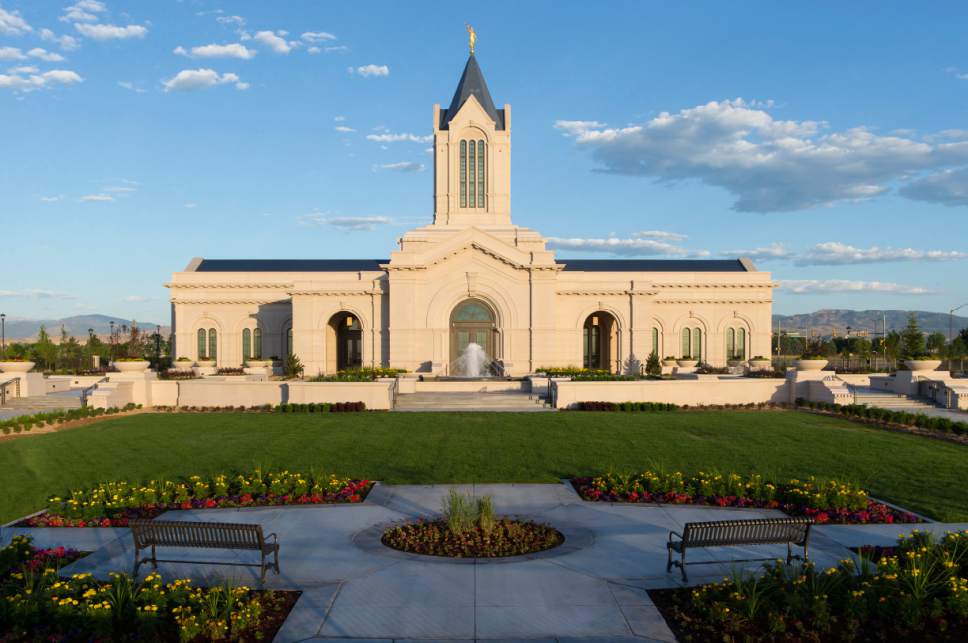 Mormons dedicate their second temple in Colorado - The Salt Lake Tribune