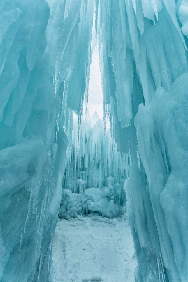 Icicle by icicle, the Midway Ice Castles taking shape for annual Utah ...