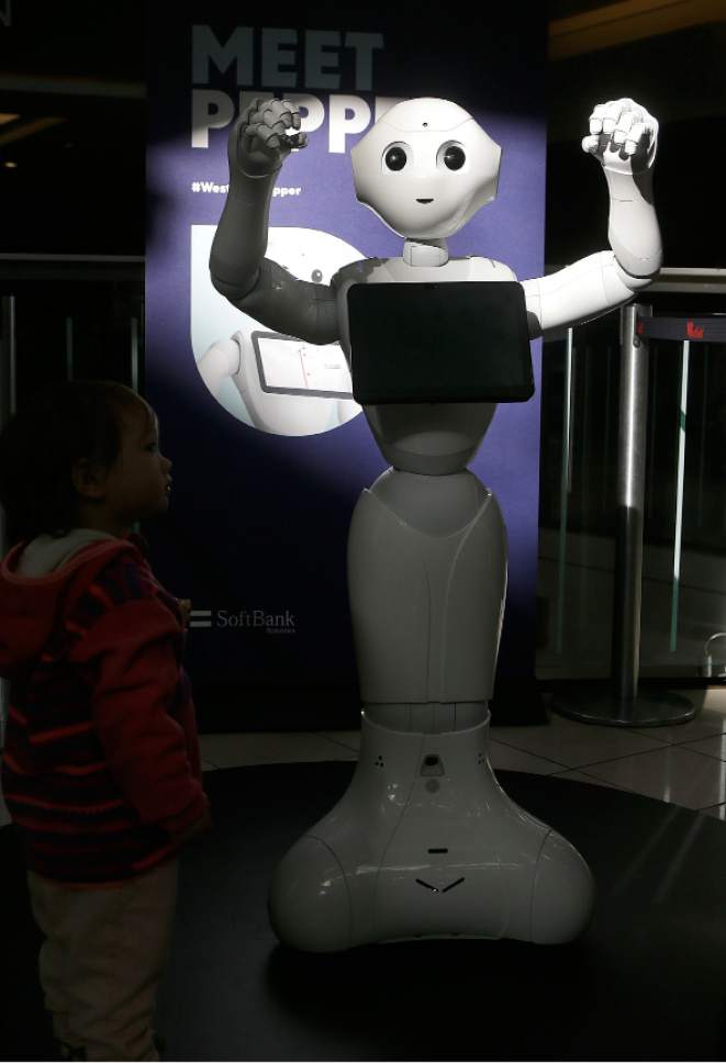 Here come 'smart stores' with robots, interactive shelves - The Salt ...