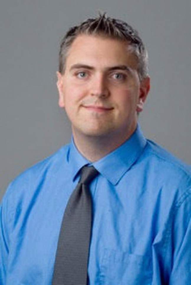 Op-ed: Try these tax changes instead of raising income tax - The Salt ...