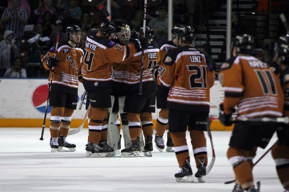 'What was the point of me getting my head busted in?' Hockey enforcers ...