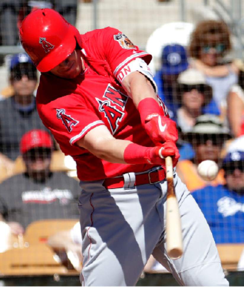 Baseball: Angels' C.J. Cron makes an unplanned visit to old stomping ...