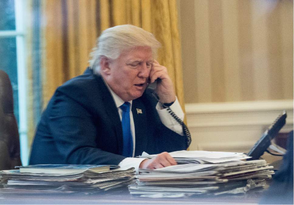 Trump to world leaders: Call me on my cellphone - The Salt Lake Tribune